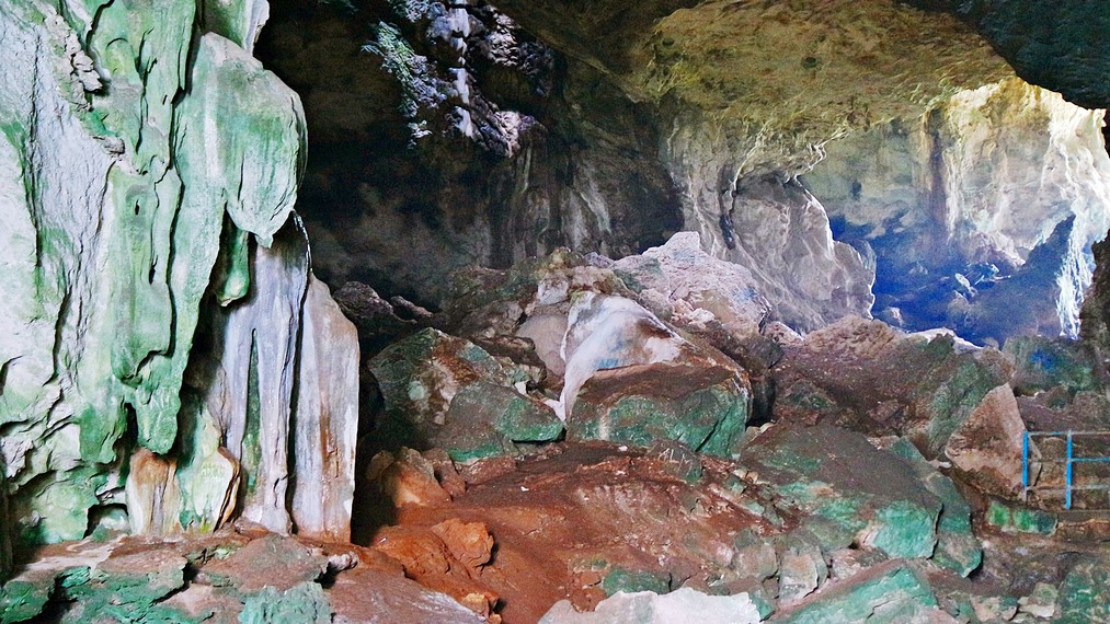 Exploring the Beauty of Batu Hapu Cave, Binuang, South Kalimantan ...
