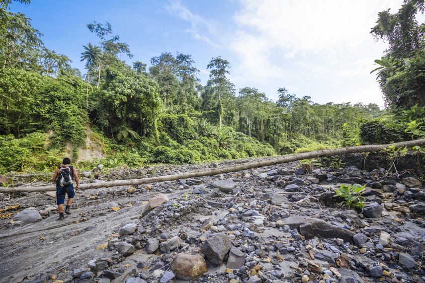 Gunung Colo, Gunung Berapi Terpencil di Teluk Tomia