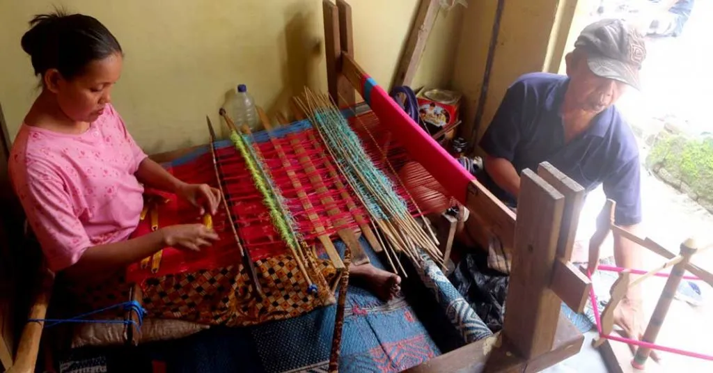 Tenun Masalili, Kain Khas Kabupaten Muna Sultra - Hello Indonesia